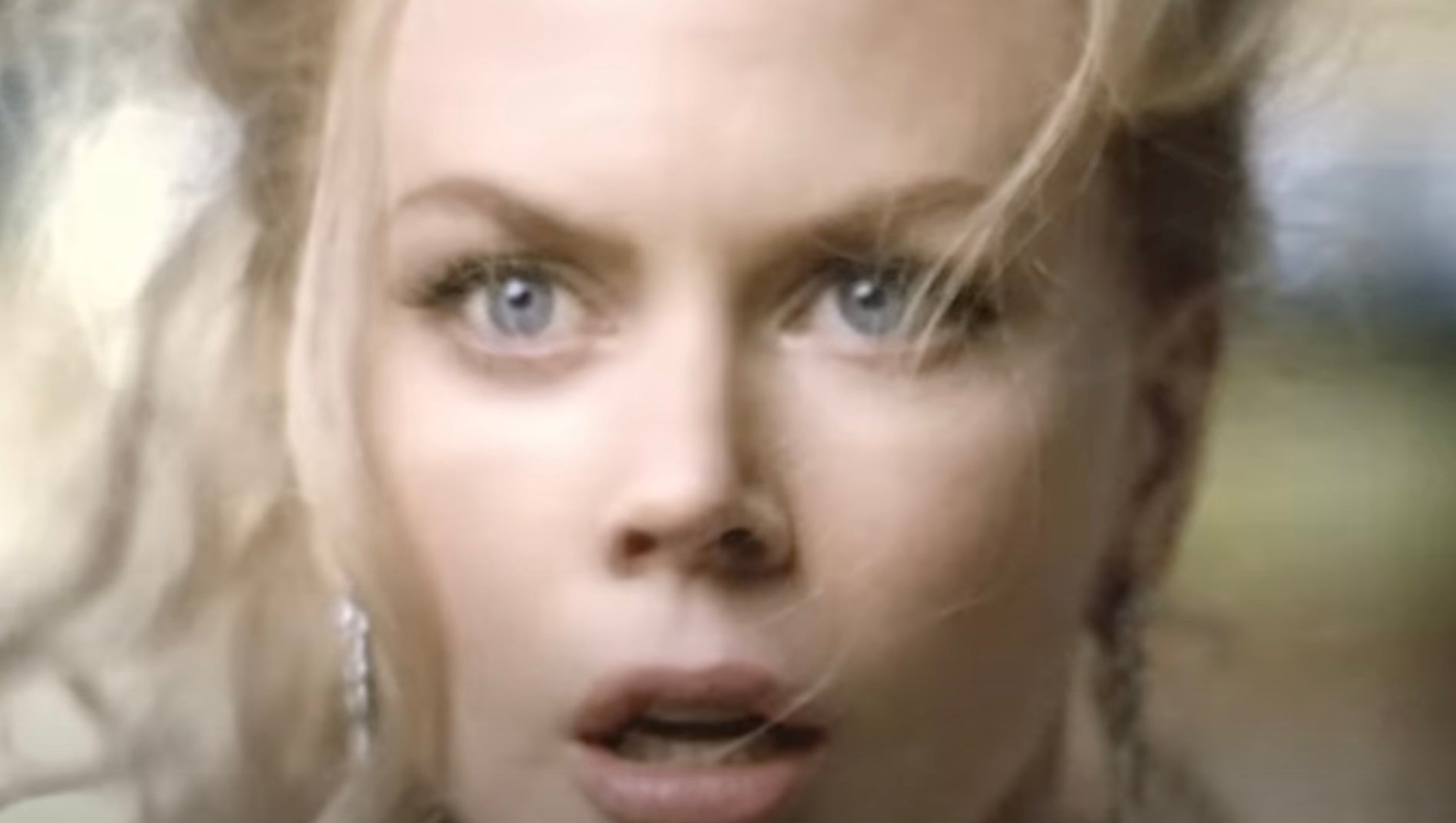 Timeless Aromas: Our Top Classic Fragrances List – MicroPerfumes.com